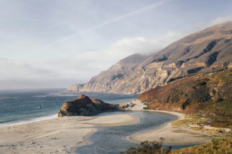 Driving the Pacific Coast Highway: A Scenic Big Sur, California ...