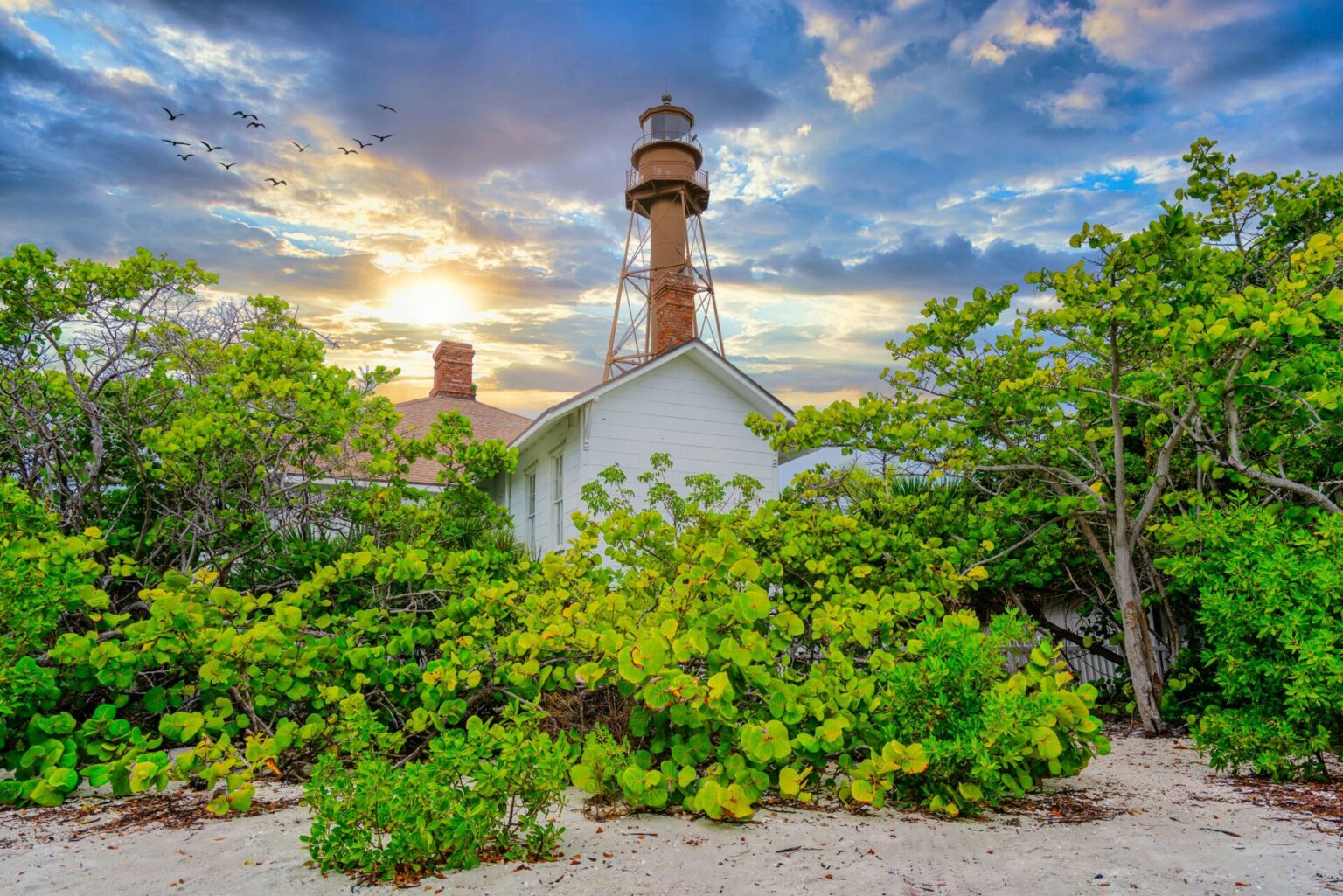 Sanibel Island, Florida: The Best Beaches, Wildlife & Sunset Spots ...