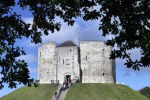 York, England: A Guide to the City’s Best Historic Attractions - Bellas ...