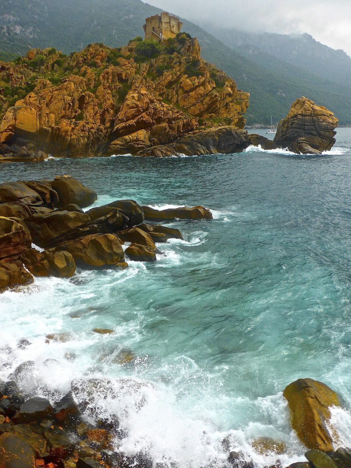 Corsica Island Escape: My Best Beach & Hiking Spots - Bellas Bold ...