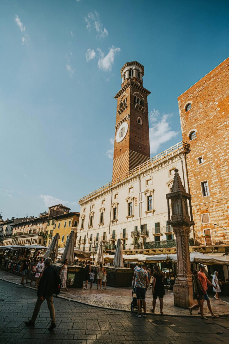 A Perfect Day in Verona: Roman Ruins, Renaissance Squares and River ...