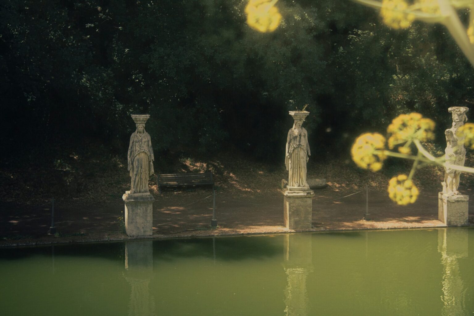 Emperor's Playground: The Vast Ancient Estate of Hadrian's Villa ...