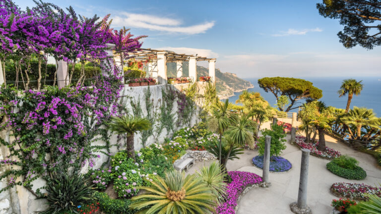 Lemons and Luxury: The Perfect Base for Exploring the Bay of Naples ...