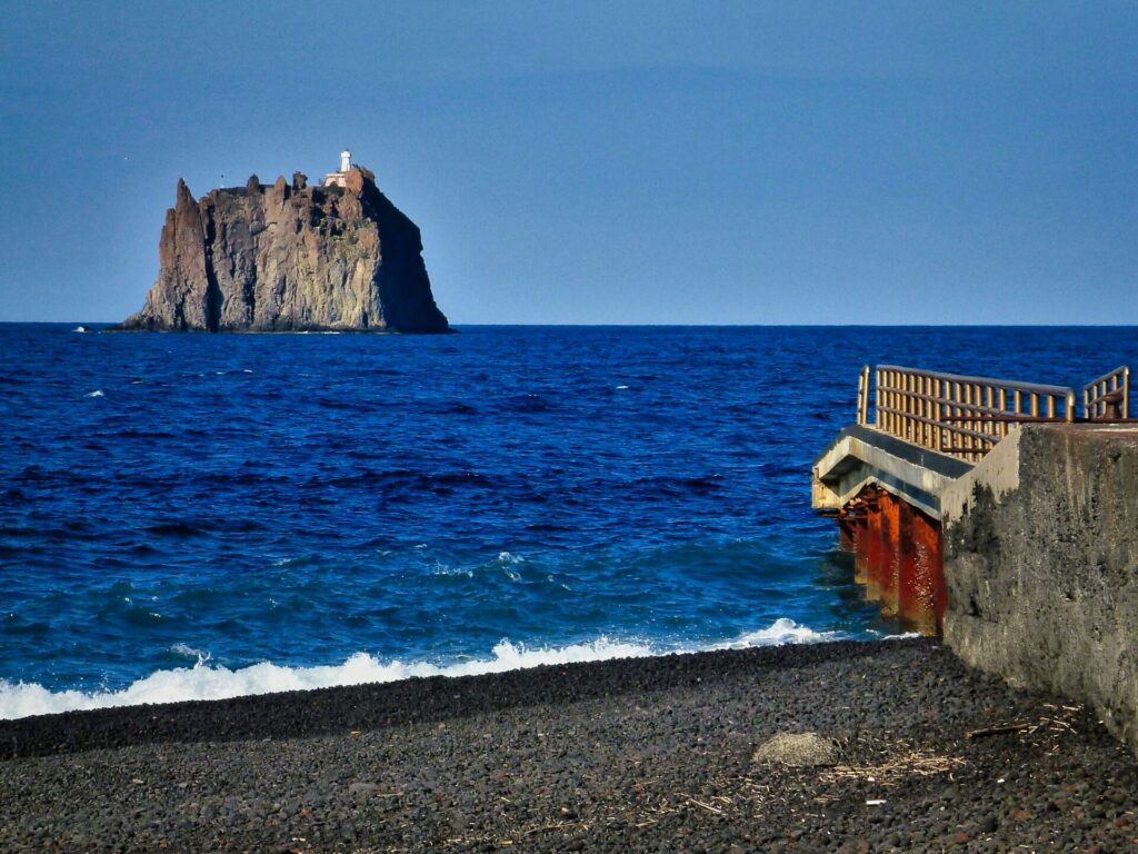 Stromboli: The Lighthouse of the Mediterranean That Erupts Every 20 ...