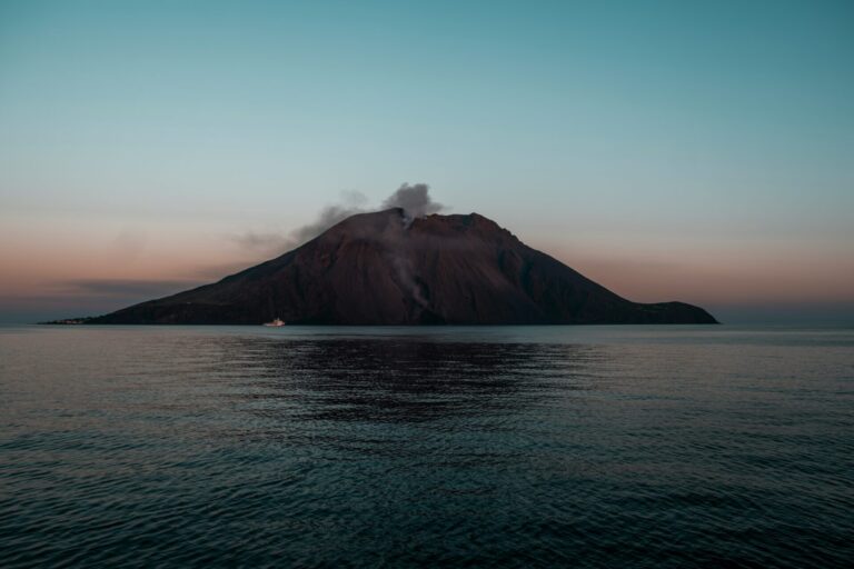 Stromboli: Guide to Visiting and Hiking One of Earth's Most Active ...