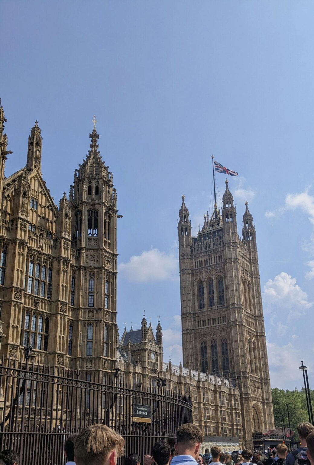 A Tour Inside the Houses of Parliament: My Fascinating Glimpse into ...