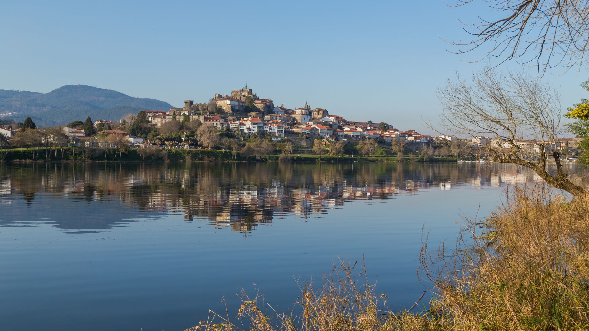 Minho: The Allure of Vinho Verde and Landscapes - Bellas Bold Adventures