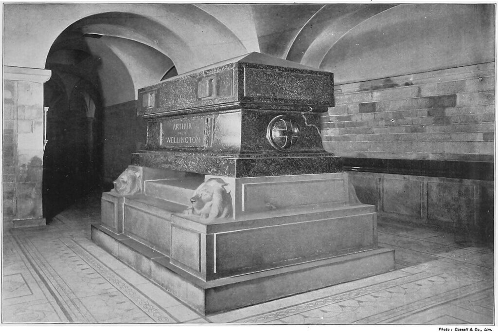 Finding Peace in St. Paul's Crypt: My Moment of Reflection Among ...