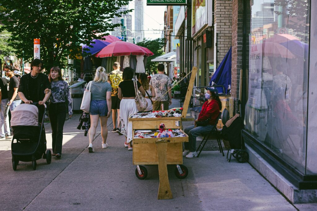 The Canadian Politeness Phenomenon: What American Travelers Need to ...