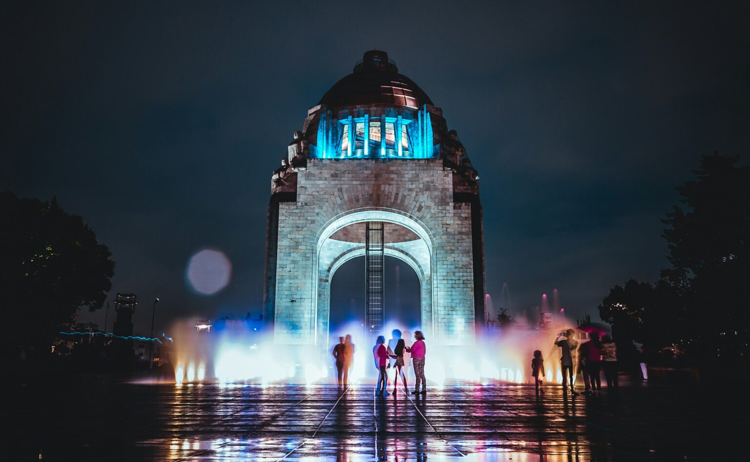 10 Mexican Stereotypes That Turn Out to Be Beautifully Complex - Bellas ...