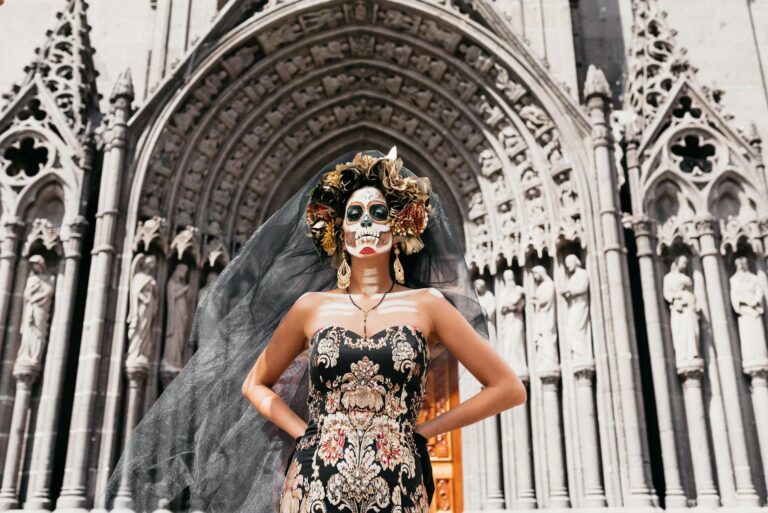 7 Mexican Festivals That Turn Every Month Into a Celebration - Bellas ...