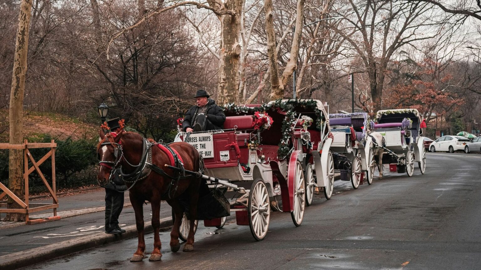 The "Hallmark" Real Life: 7 US Towns That Look Fake (But Are Real) This ...